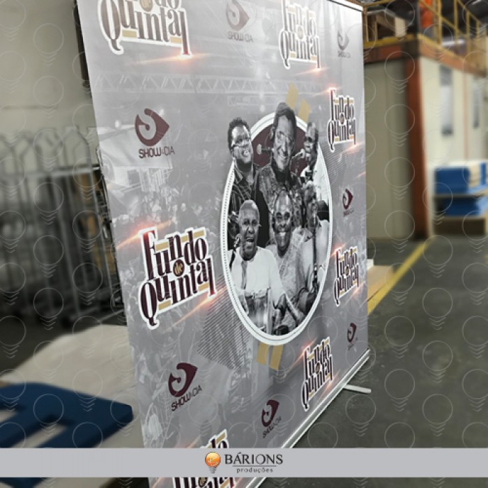 Banner Roll Up 2x2m em Lona Fosca